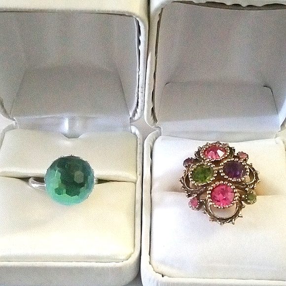 Sarah Coventry | Jewelry | Vintage 7s Sarah Coventry Rings Colored And ...